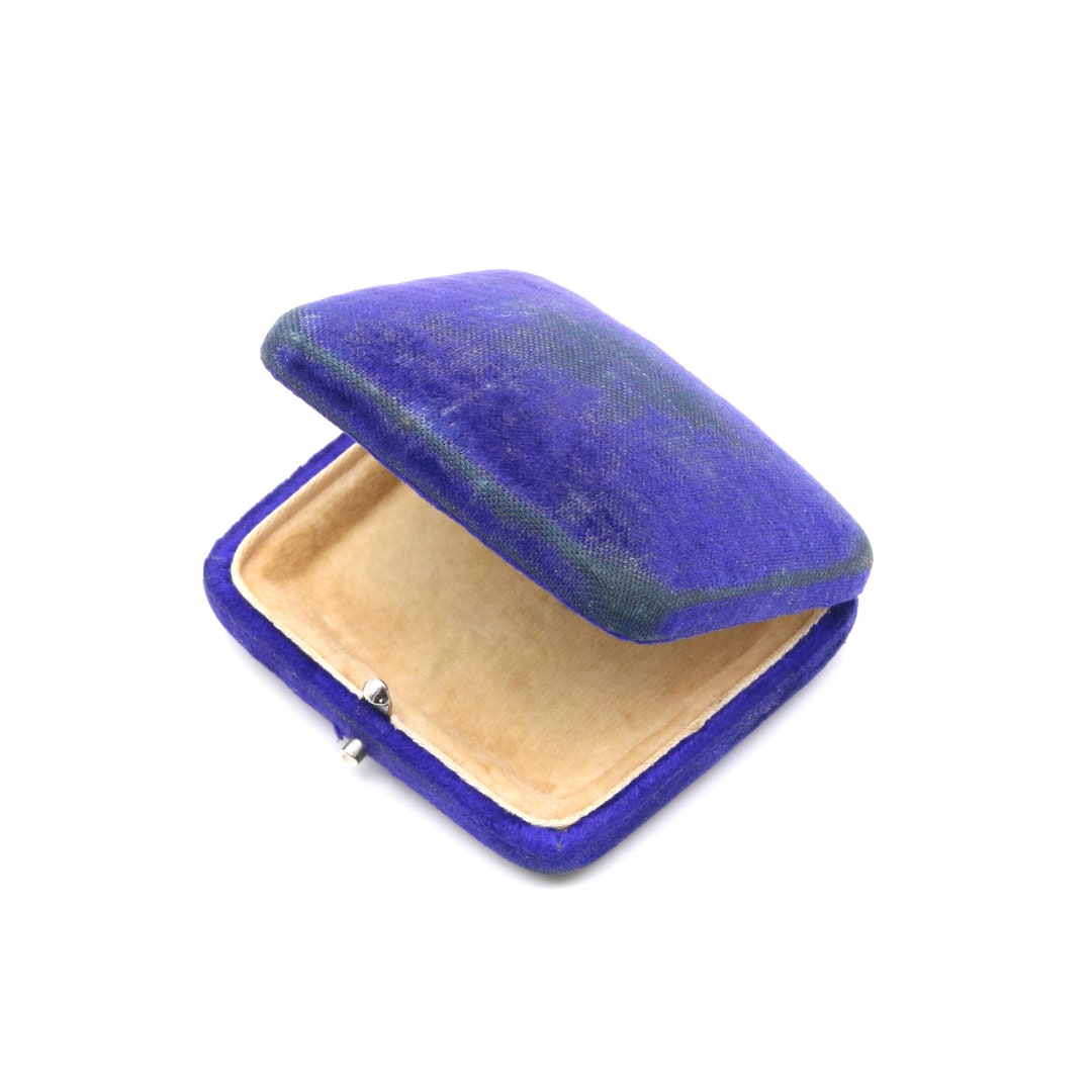 Antique Royal Blue Velvet Rectangular Jewellery Box With Cream Velvet ...