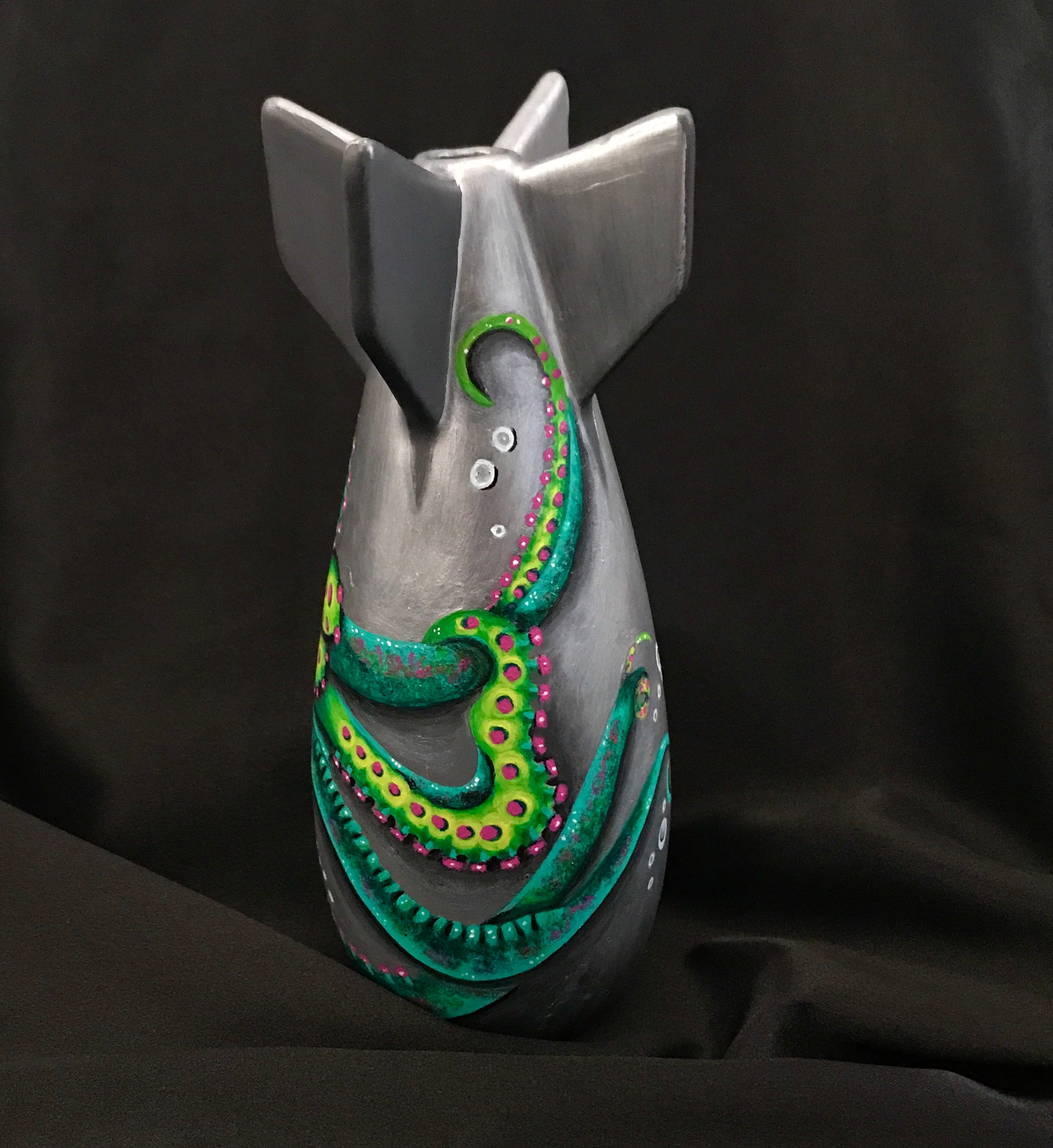 Horror Vase Octopus Bomb Horror Punk Home Decor Ceramic Decorative ...