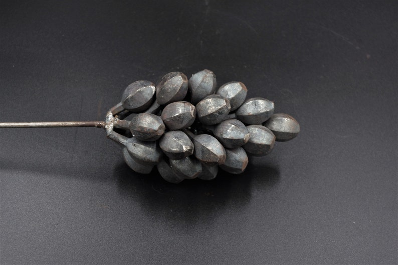 Metal Grape Bunch, Forged and Welded Steel, Decorative Element, Decor ...