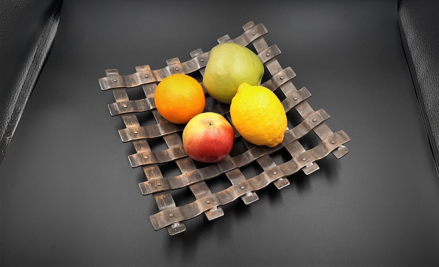 Metal Fruit Basket| Fruit Tray | Wrought Iron Table Bowl | Tableware ...