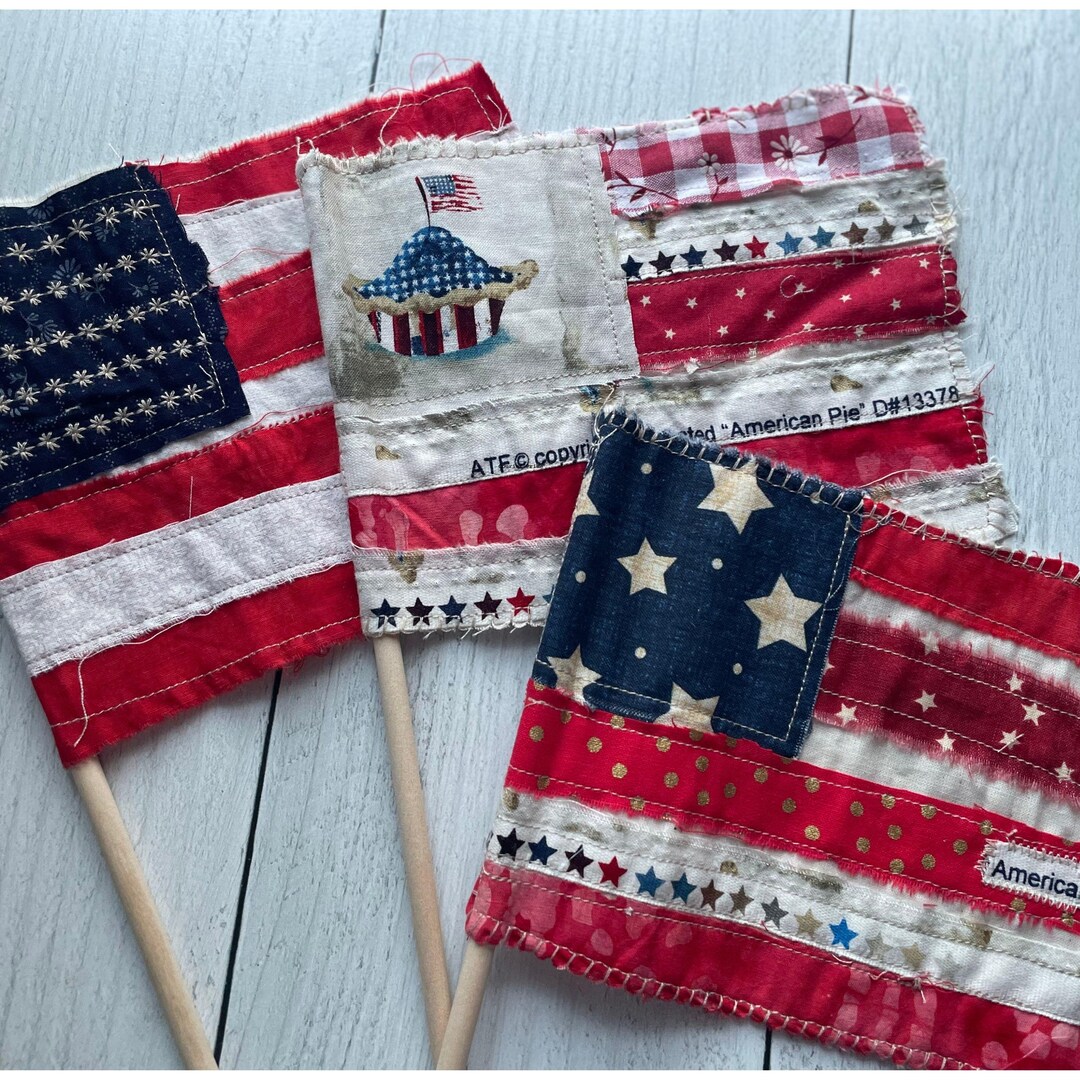 Set of 3 Primitive Americana Boho Flags Patriotic Flags July 4th Tiered ...