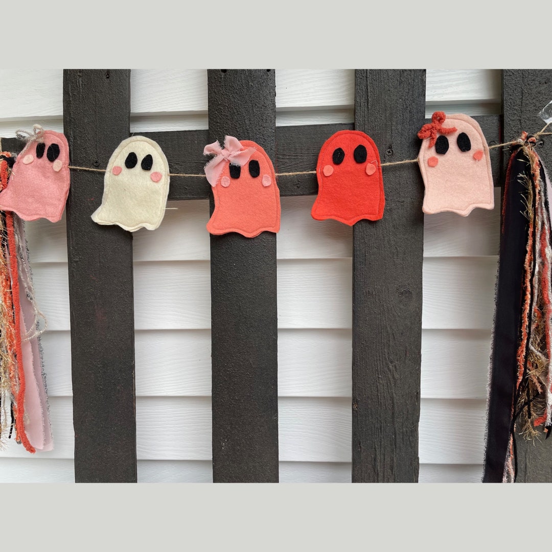 Boho Whimsical Ghost Garland, Cute Ghost Banner, Halloween Ghost Decor ...