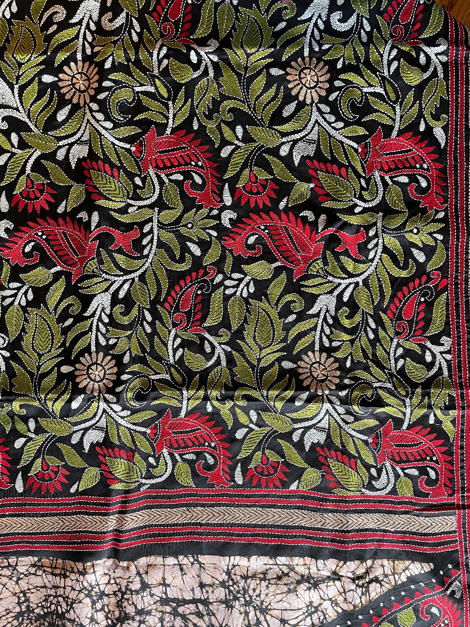 Patli Pallu Design On Batik Kantha on Bangalore Silk Saree | Etsy