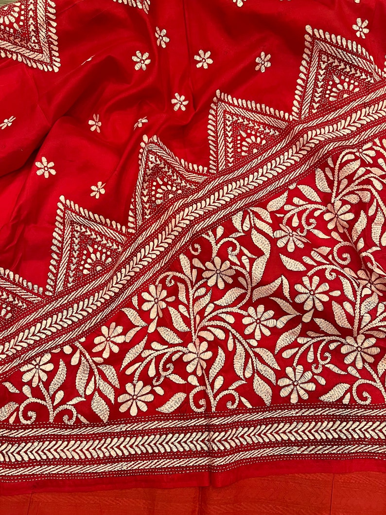 Red Bangalore Silk Saree With Kantha Stitches of White Flower Motifs - Etsy