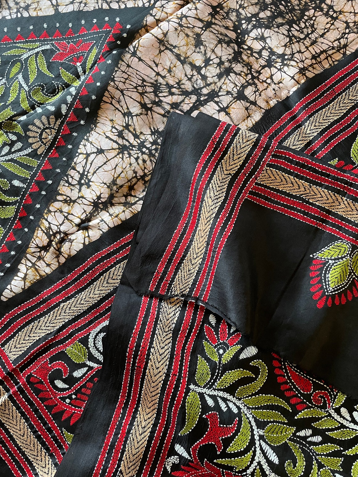 Patli Pallu Design On Batik Kantha on Bangalore Silk Saree | Etsy