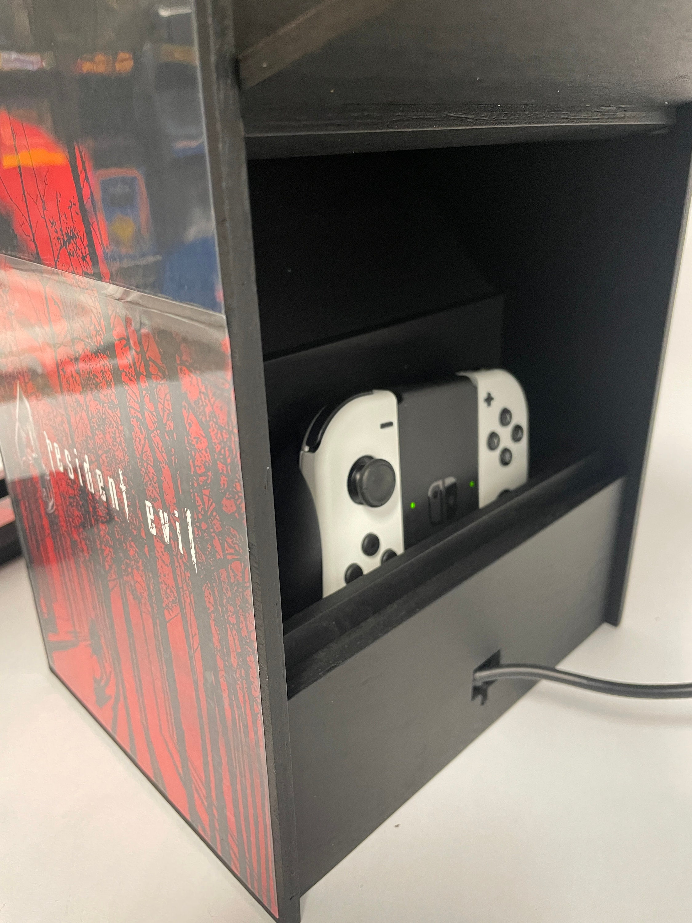 Nintendo Switch Stand: Resident Evil 4 Arcade Cabinet W/ Backlit ...