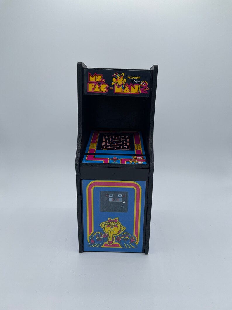 Squirrel Bird Ms Pacmans Arcade Feeder, Fun Gift Idea, Unique Gift ...
