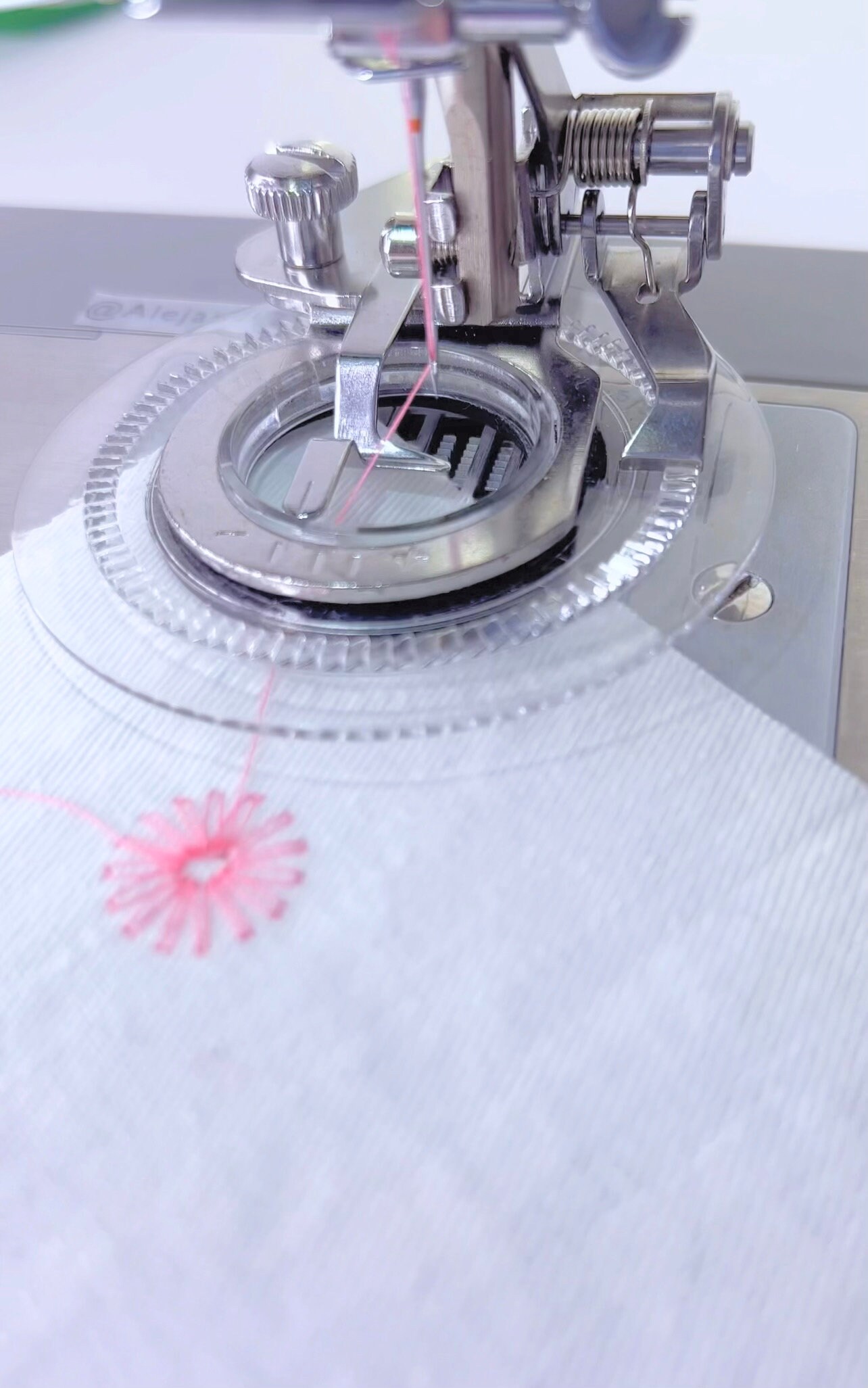 Flower Stitch Presser Foot for Domestic Sewing Machine - Etsy Canada