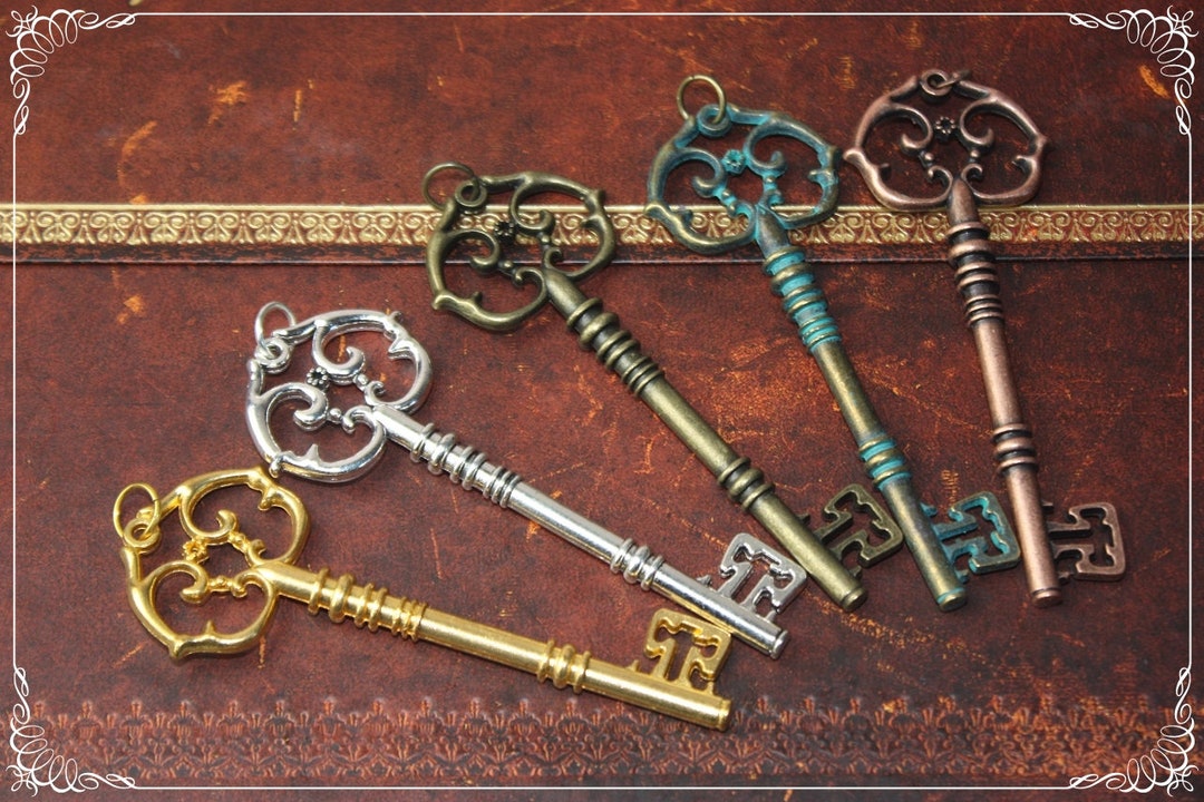 "large Metal Keys" Pendants - Free Cord - Etsy