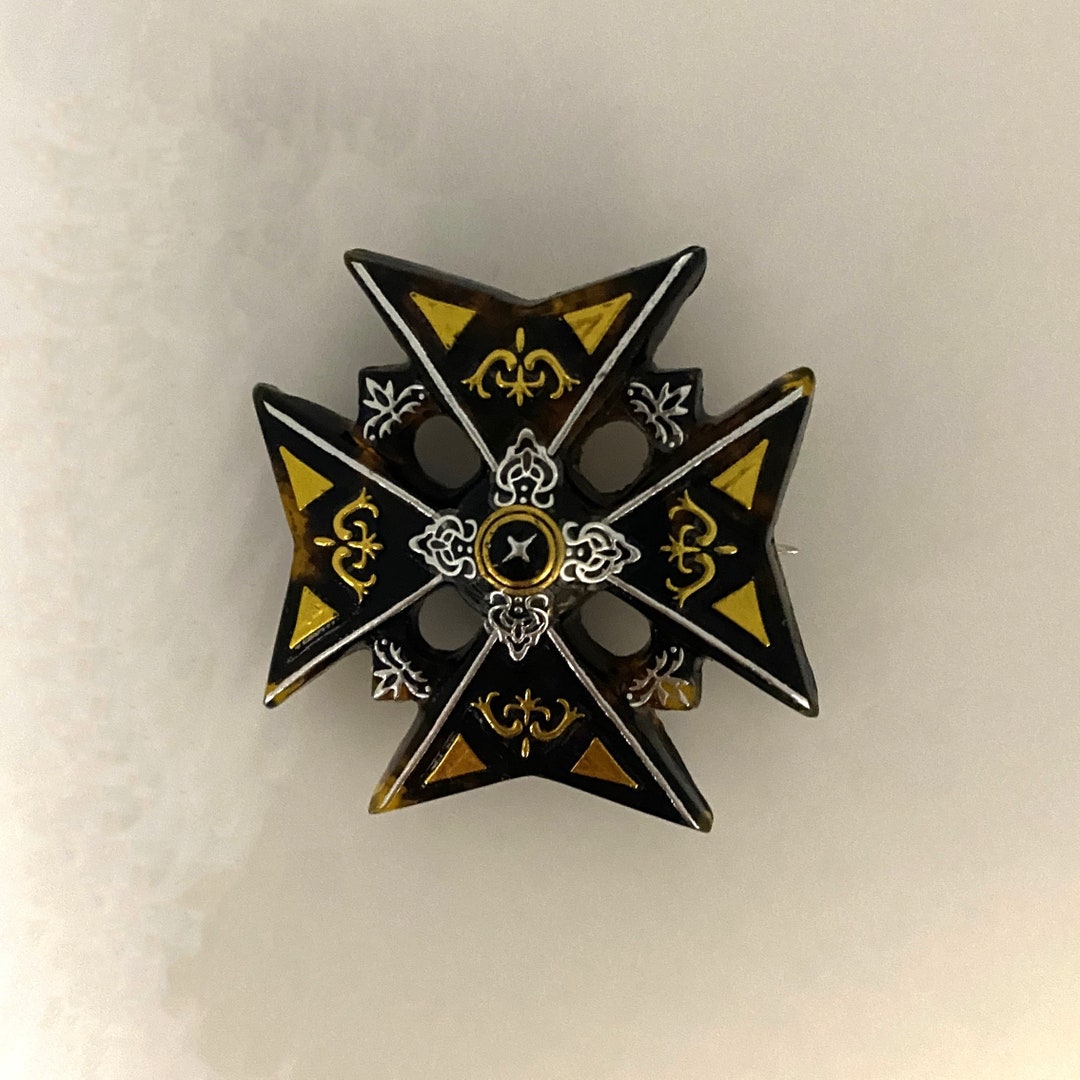 Reproduction Pique Brooch - Maltese Cross With Silver Lace and ...