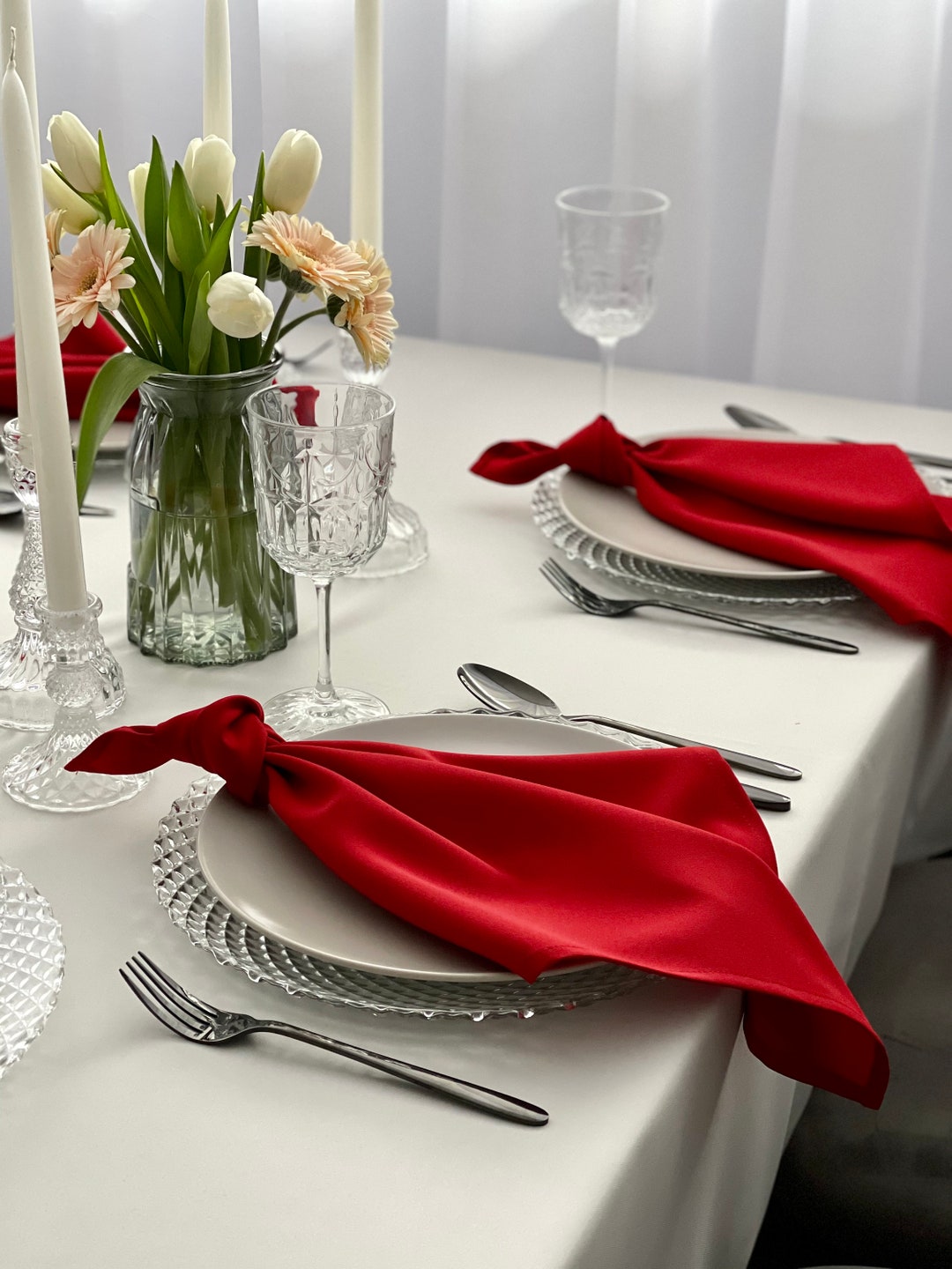 RED NAPKINS 10 Napkins Handmade Family Events Napkins Beautiful ...