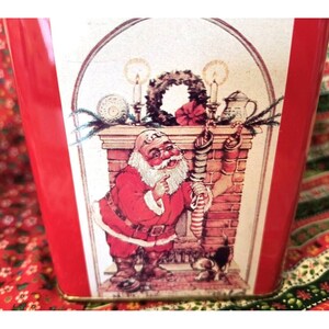 SET/3 Santa Tins, Square Graduating Tins, Santa in Toy Workshop, Santa ...