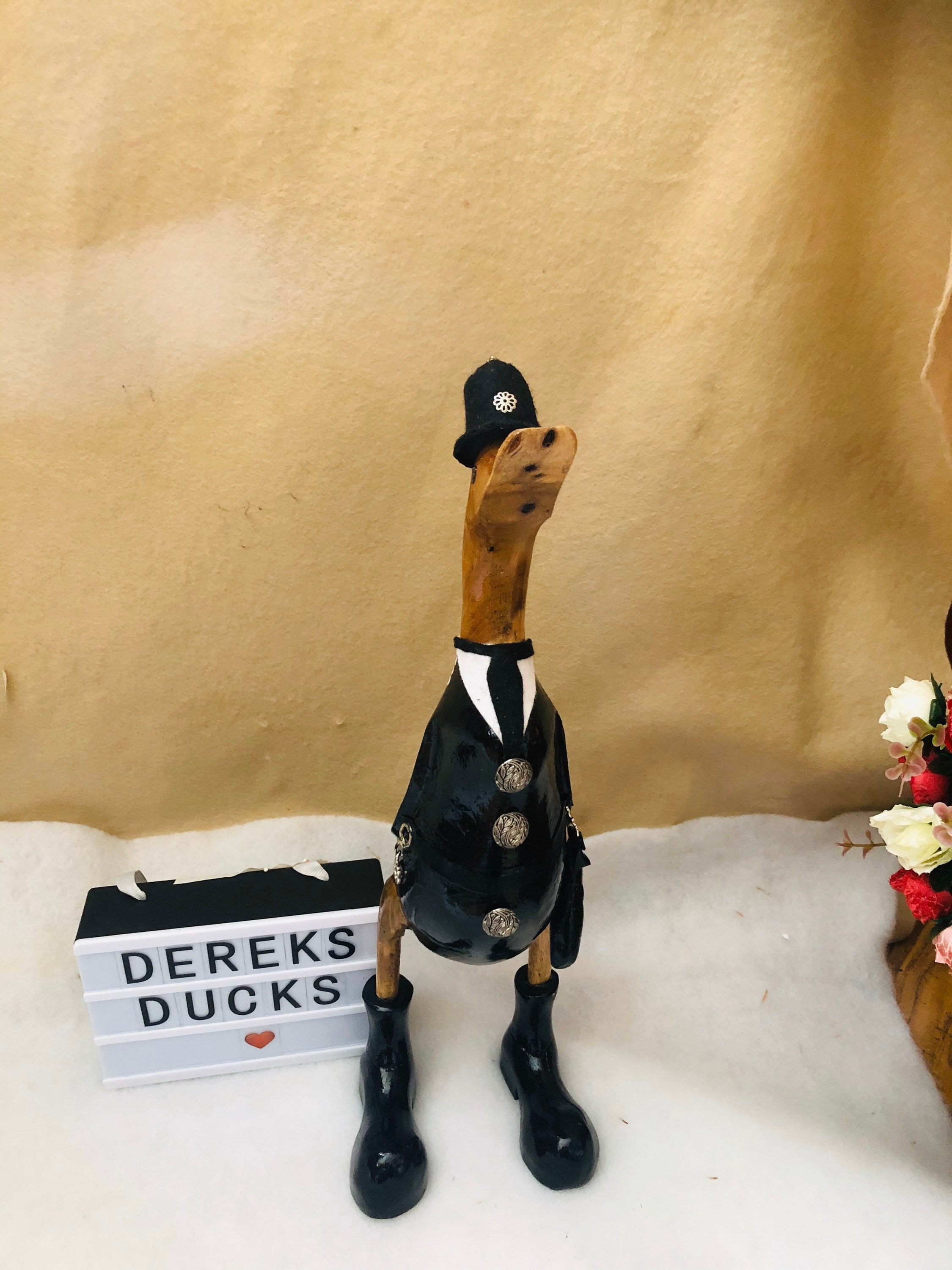 Large Hand Painted Hand Decorated Duck - Etsy Norway