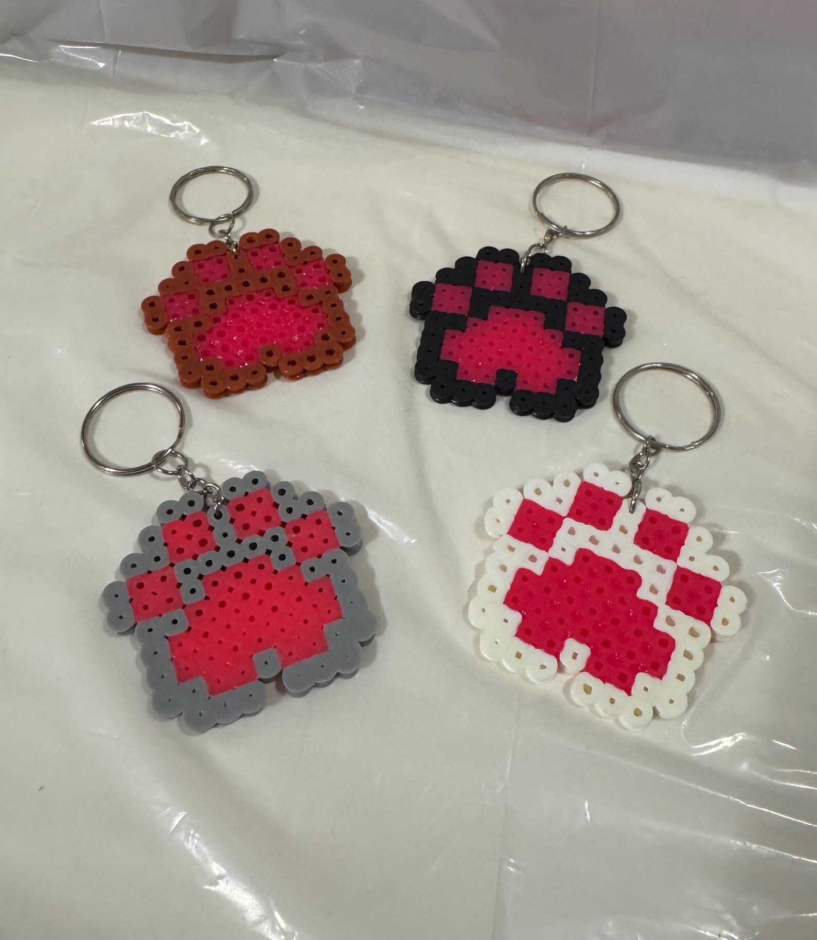 CUSTOM Paw Print Perler on Keychain OR Kandi Bracelet - Etsy