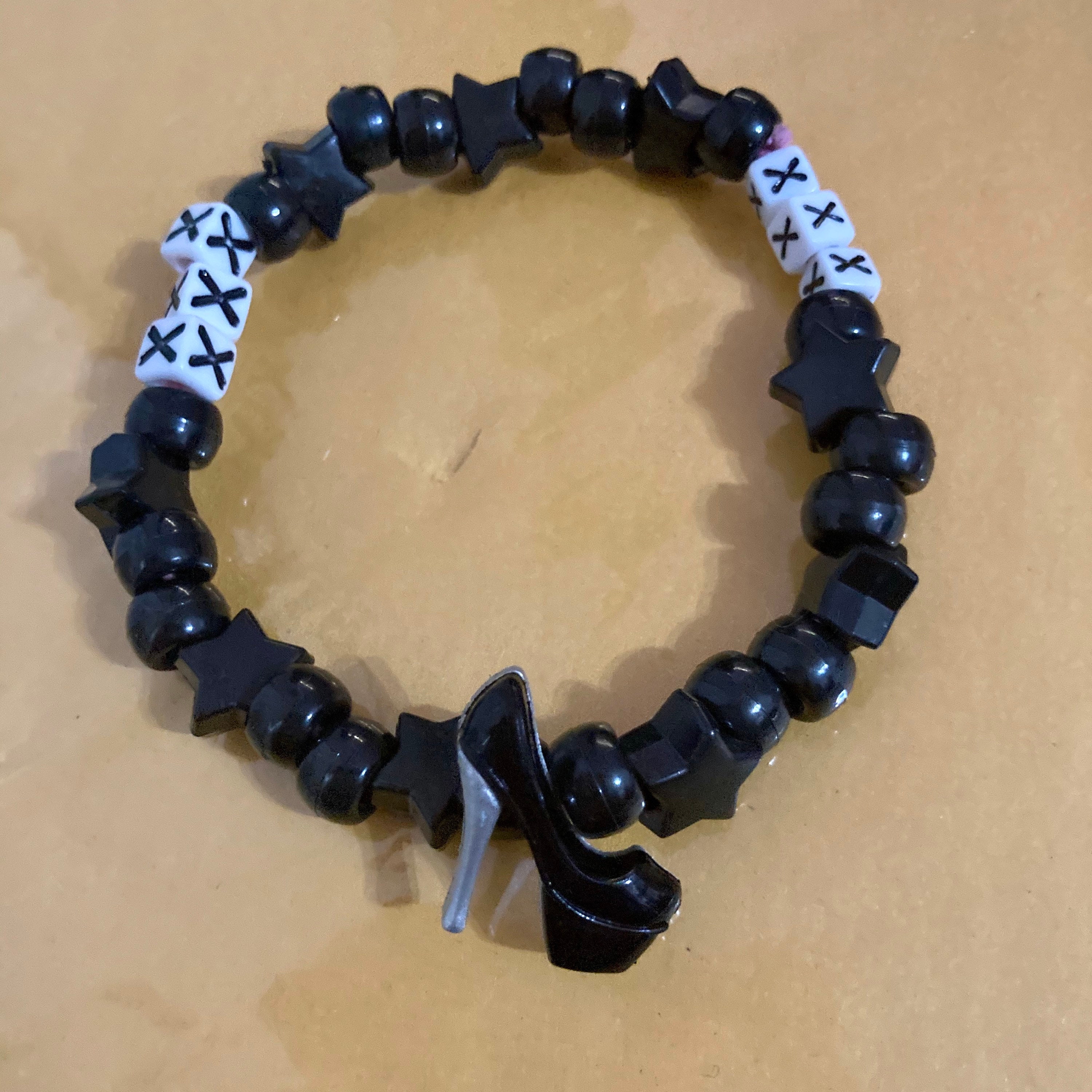 Set of 4 Shoe Kandi Bracelets With Words - Etsy UK