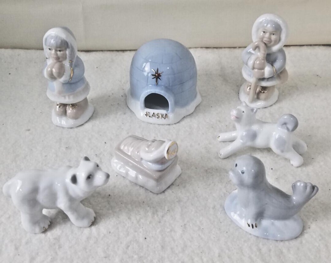 Nome Memories Eskimo Inuit Nativity Set Alaska Jesus Igloo Seal Husky ...