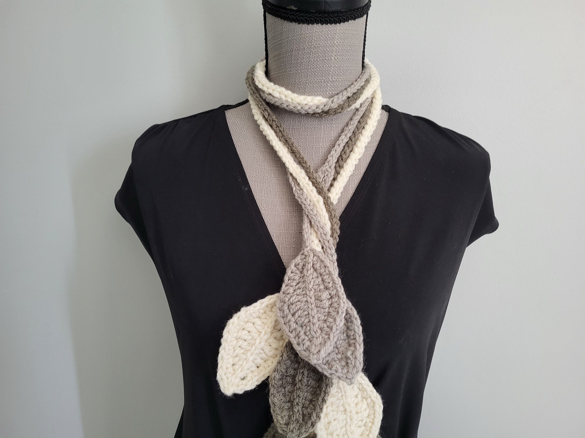 Crochet Leaf Scarf Pattern, Easy Beginners Necklace (PDF Pattern) - Etsy