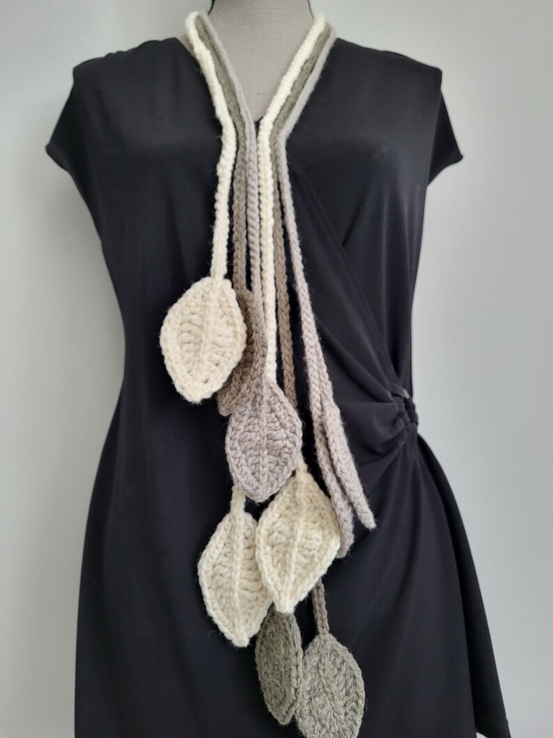 Crochet Leaf Scarf Pattern, Easy Beginners Necklace (PDF Pattern) - Etsy