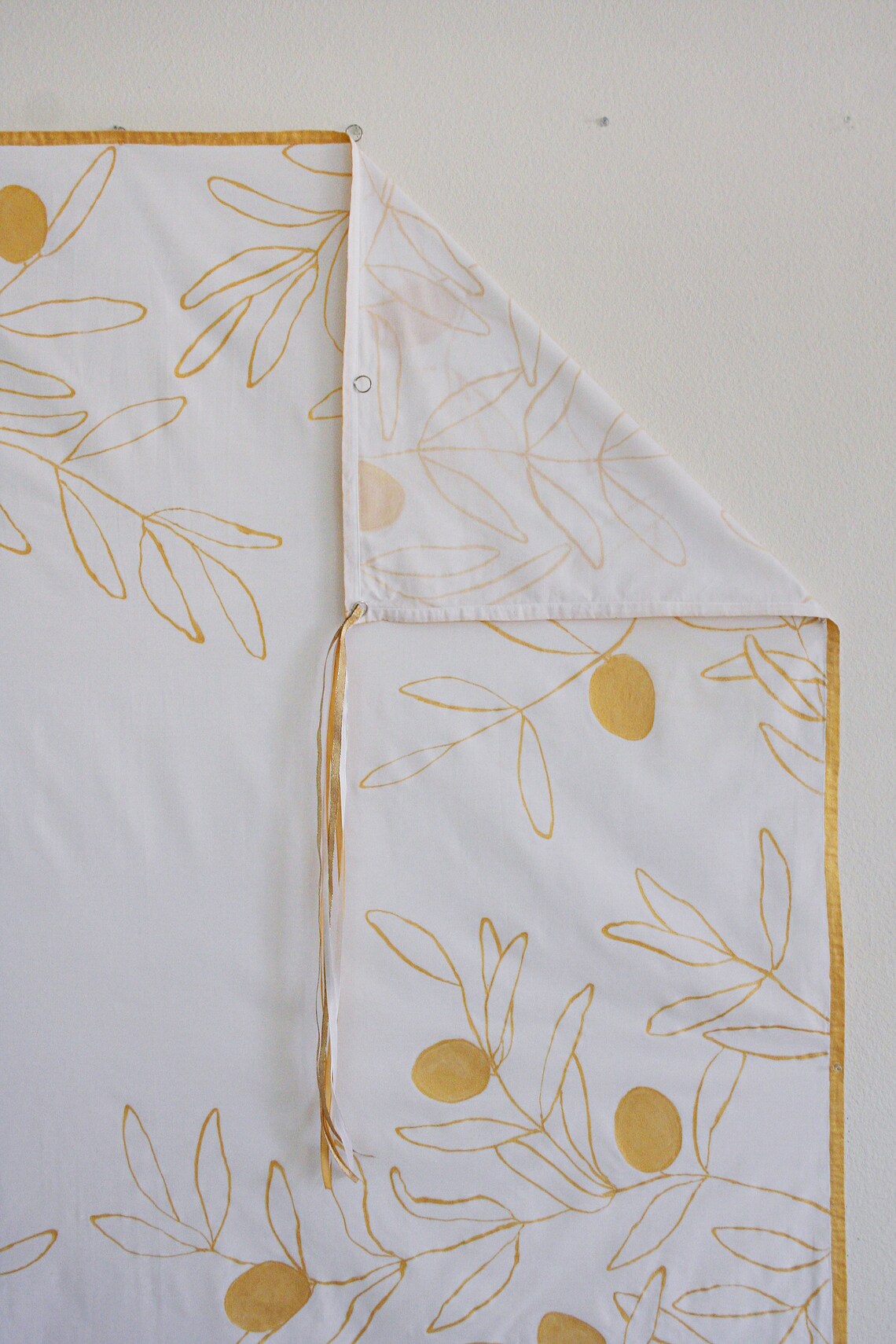 Chuppah Cover Wedding Canopy / Photo Backdrop, Golden Olive Tree ...