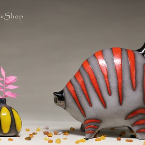Ceramic Cat Sculpture, Modern Figurine for Home Decoration or as a Gift ...