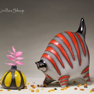 Ceramic Cat Sculpture, Modern Figurine for Home Decoration or as a Gift ...