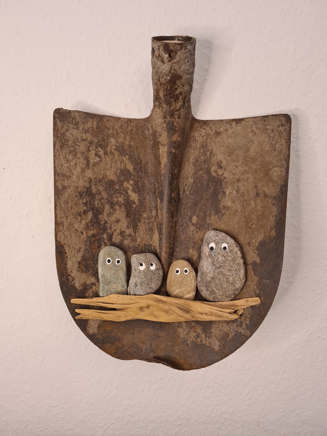 Decorative Shovel With Stone Faces, Upcycling, Scrap, Garden, Shed ...