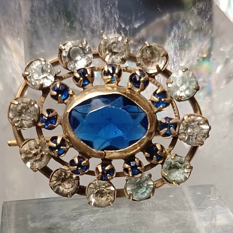 Pinchbeck Brooch - Etsy