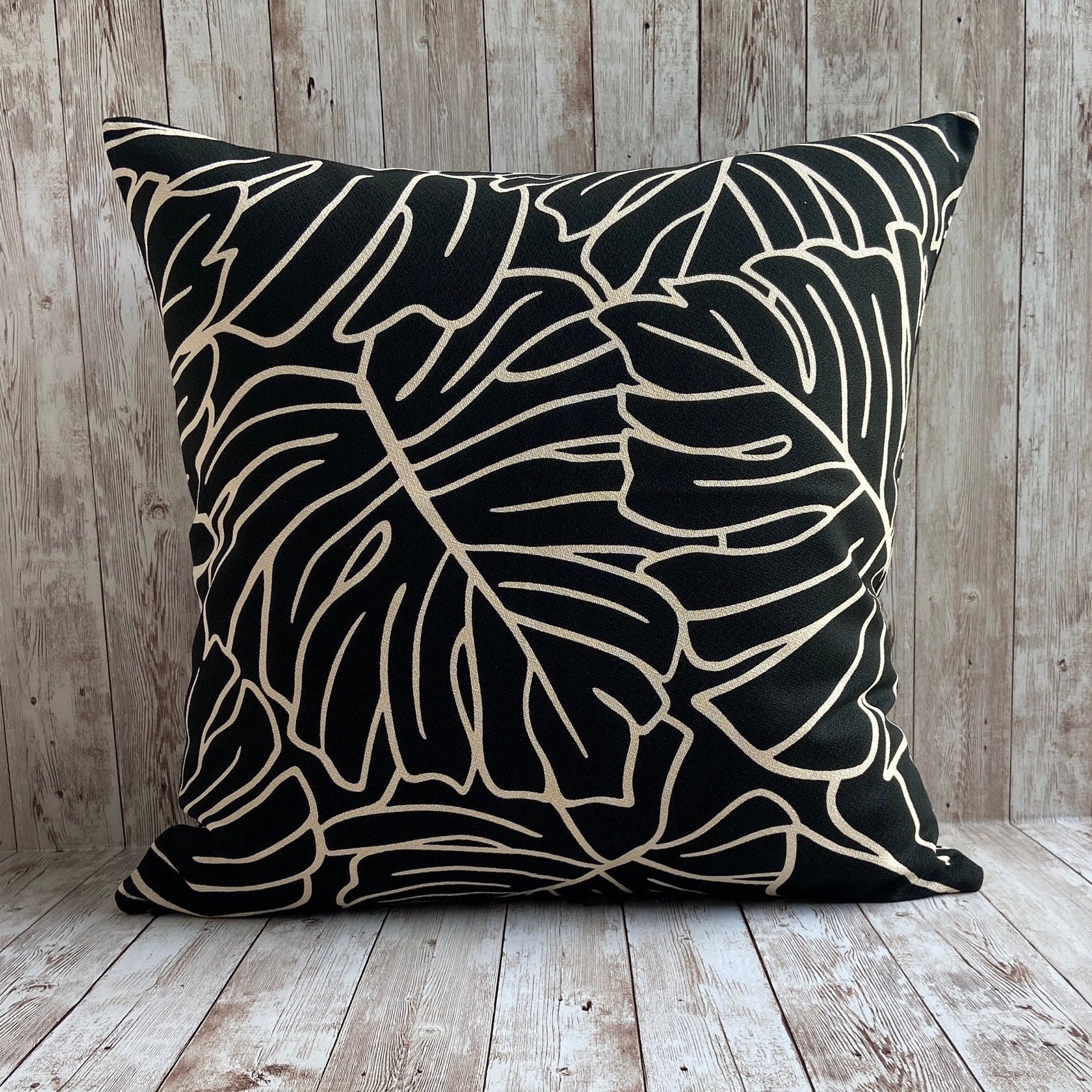 Monstera / Black /tropical Print / Pillow Cover / 18"x18"/45cm X 45cm ...