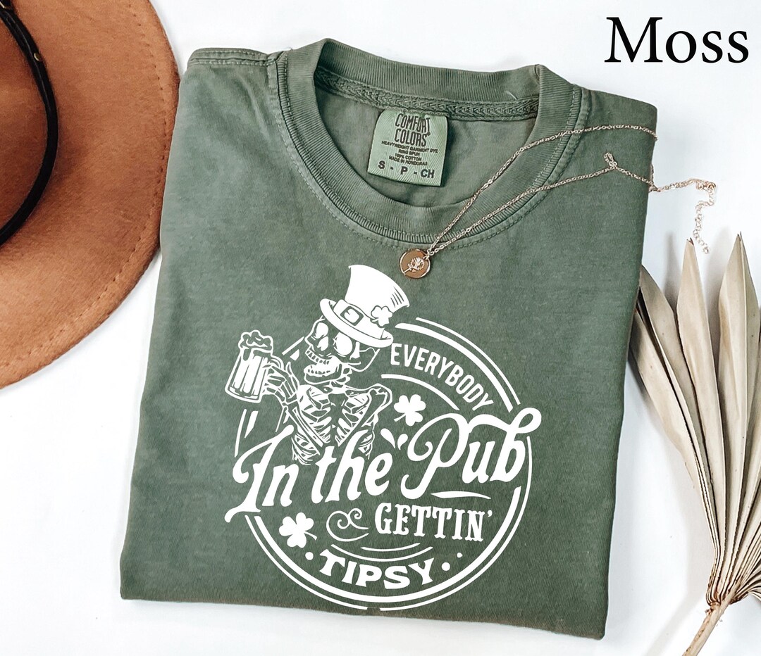 Comfort Colors® Everybody in the Pub Getting Tipsy Shirt, Cute Irish ...