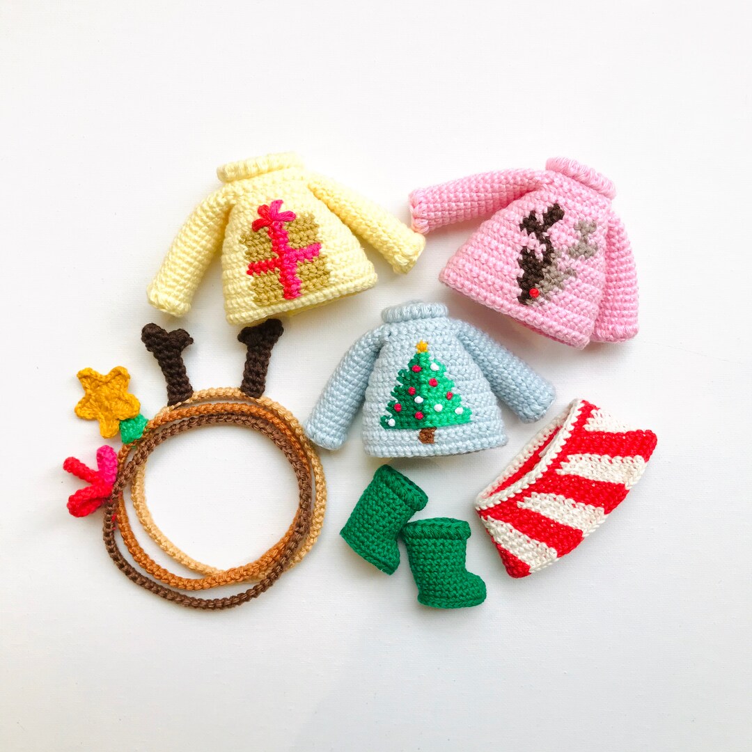 Amity Doll Christmas Costume Crochet Pattern: Sweaters, Headbands ...