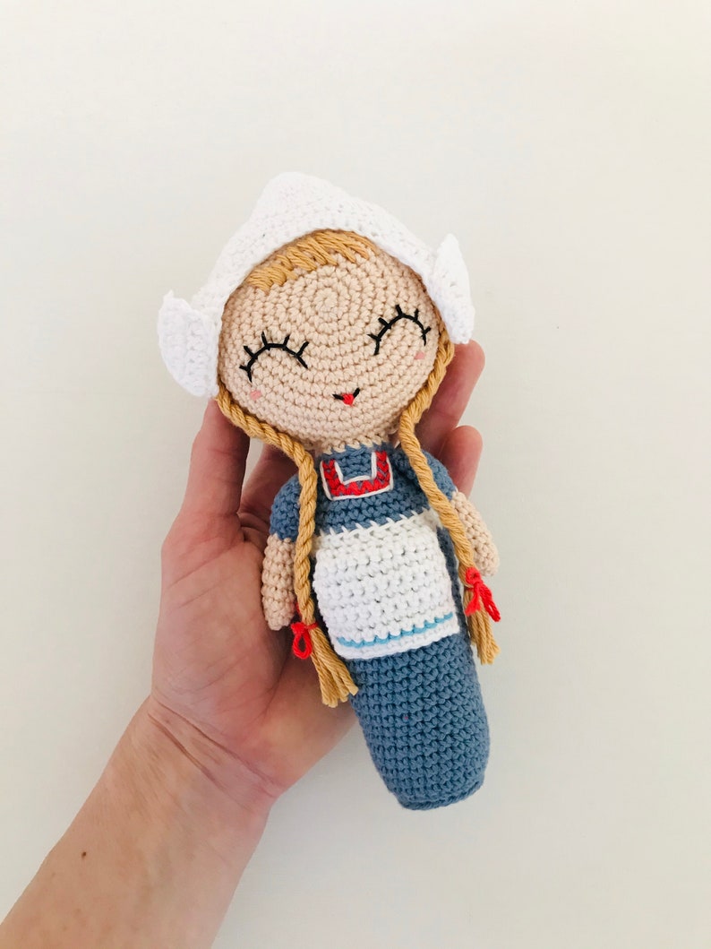 Josefien the Dutch Doll - CROCHET PATTERN - From the World of Dolls ...