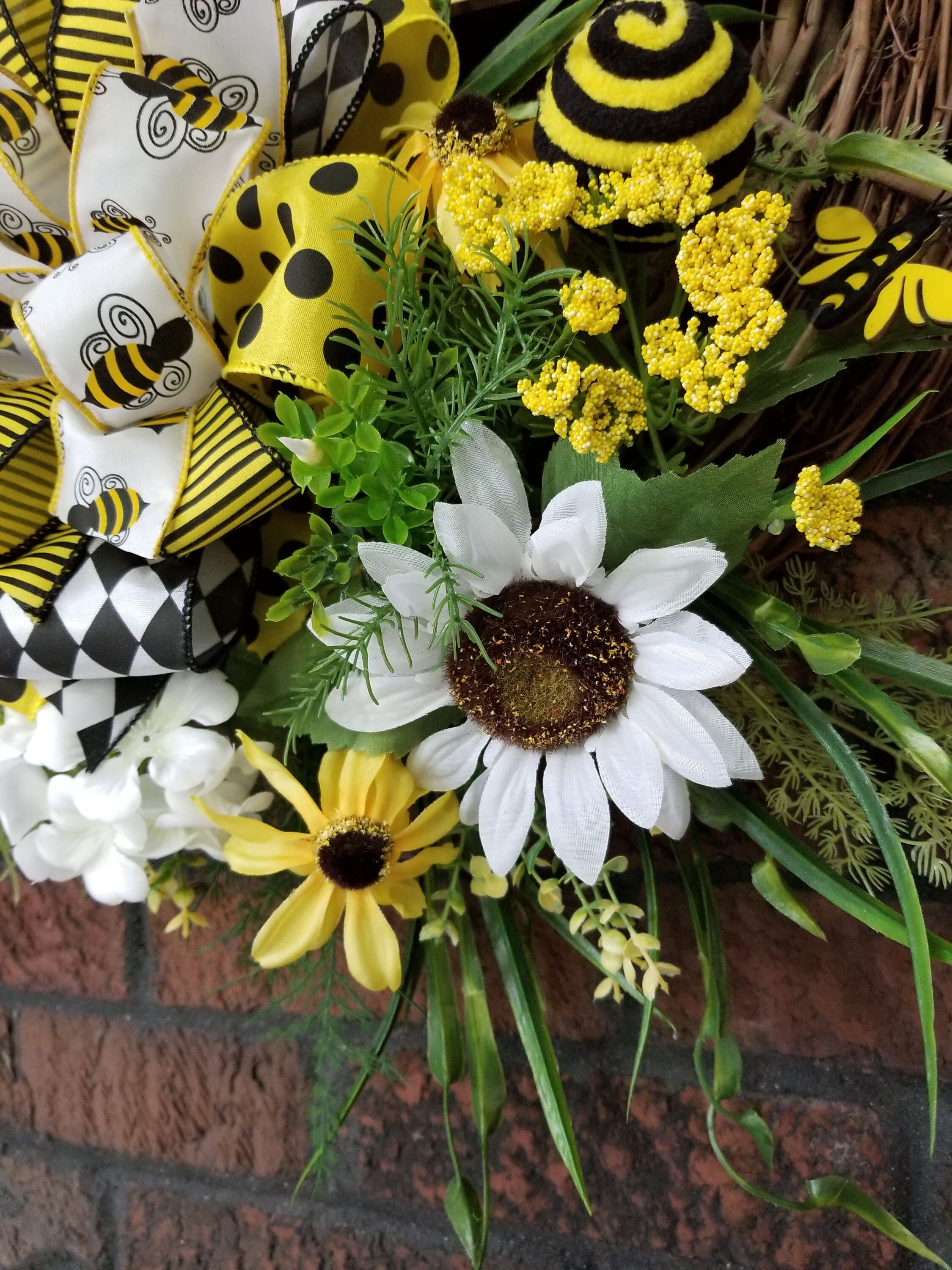 Bee Wreath Bee Decor Bee Wreath for Front Door Bumble Bee - Etsy