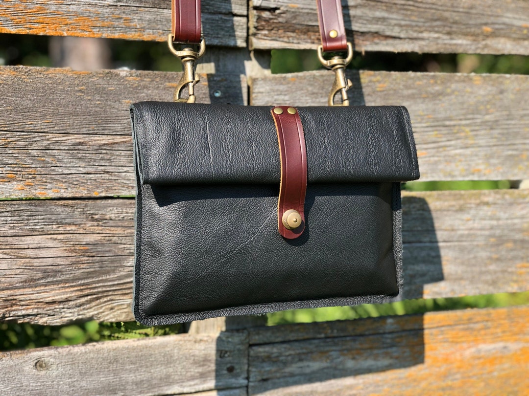 Handmade Leather Faraday Purse: Anti-hacking, Signal Blocking, EMP ...