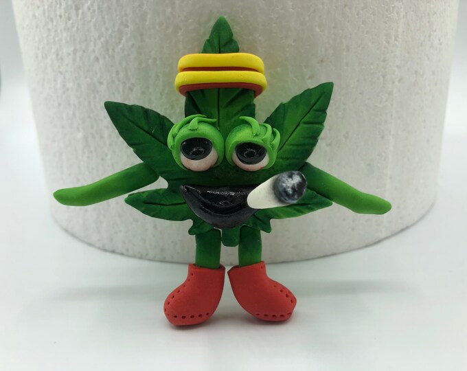 Weed Cake Decoration Cannabis Fondant Cake Decoration Marijuana Cake ...