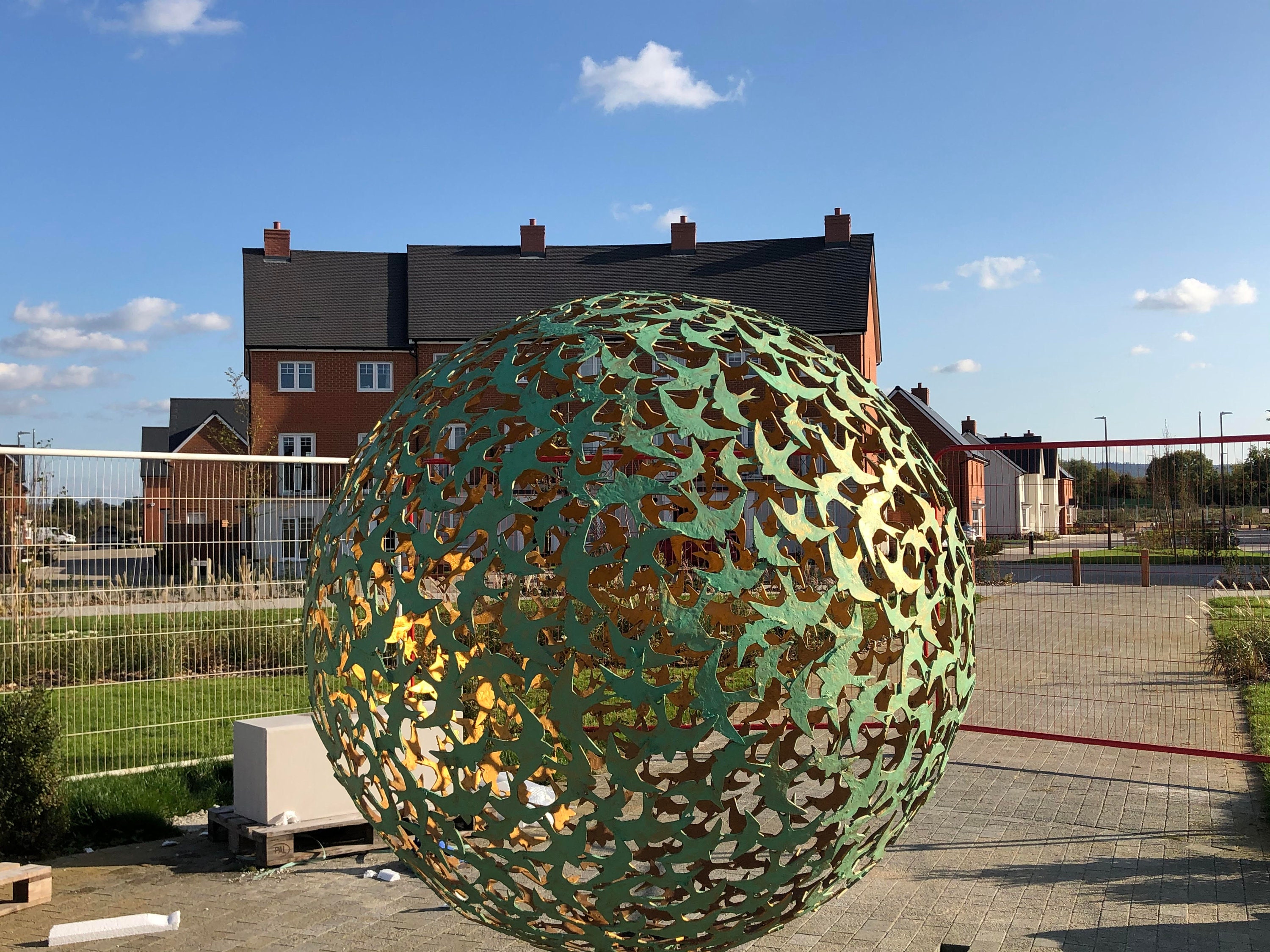 Handmade Metal Swift Sphere Modern Garden Sculpture Garden Yard Art ...