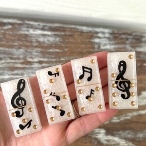 Music Notes Resin Dominoes Game With Velvet Bag 28 Pieces Glitter ...