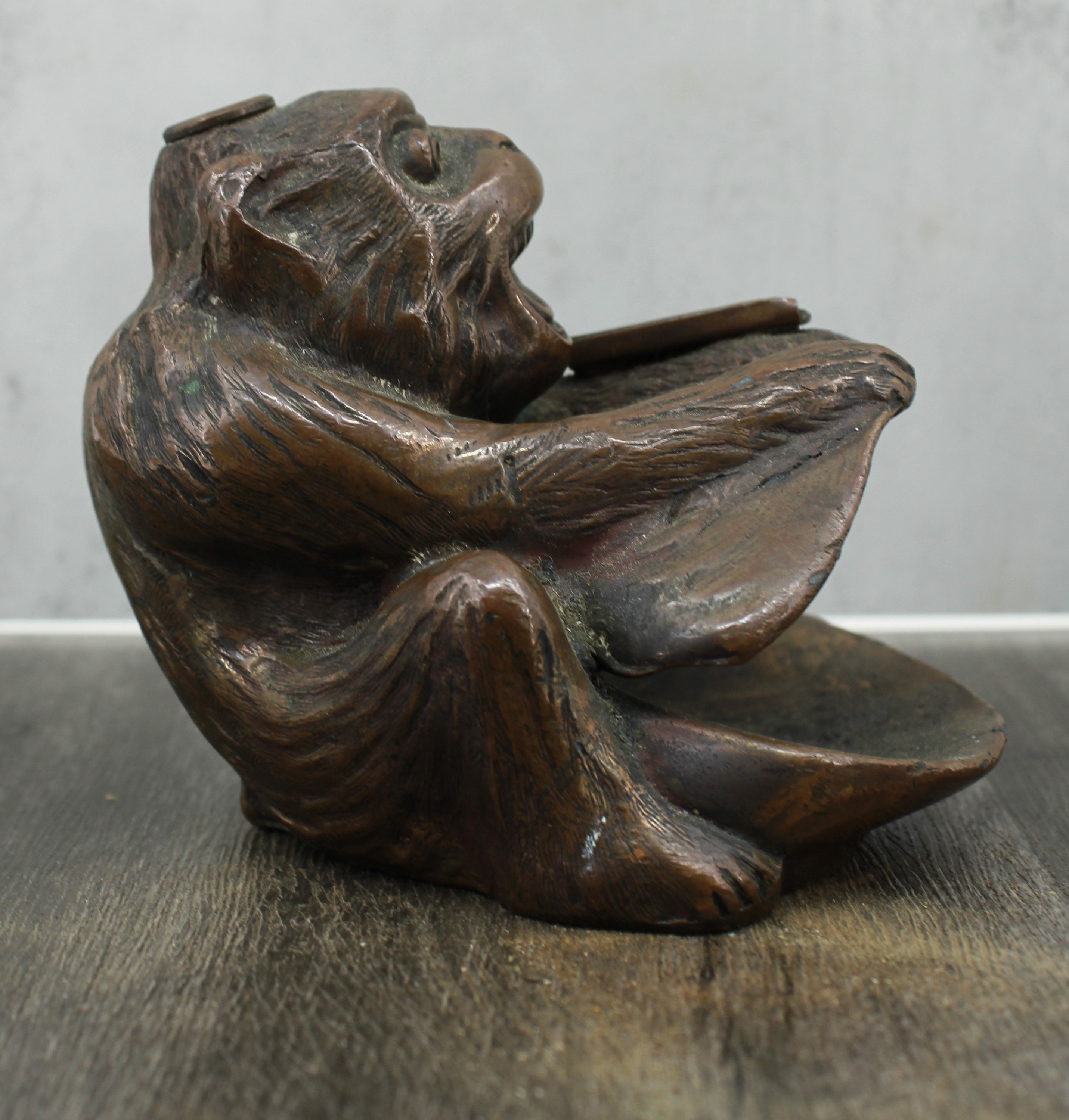 Ronson Brass Monkey & Shell Table Lighter - Etsy