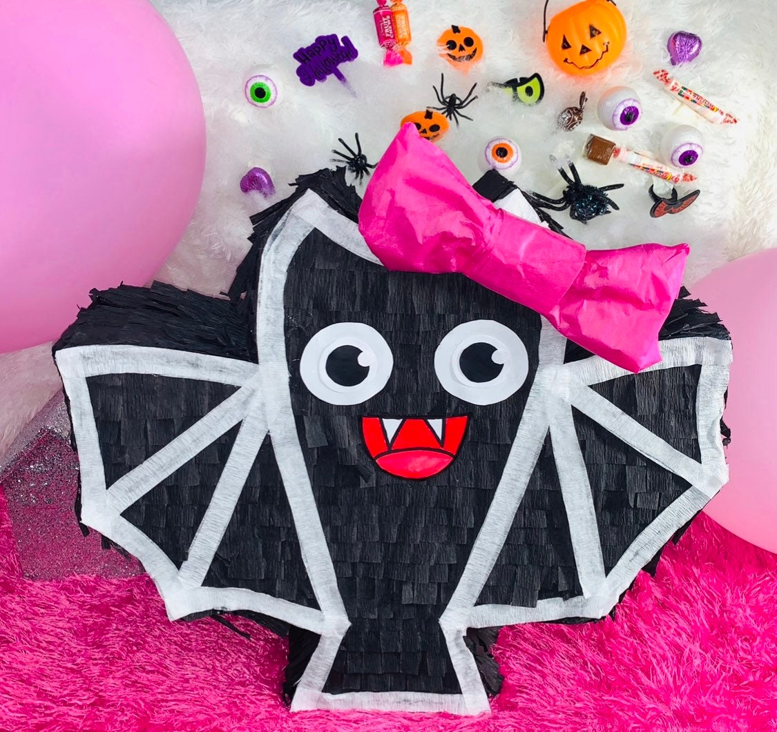 Halloween Bat Pinata, Halloween Decorations, Halloween Party, Spooky ...