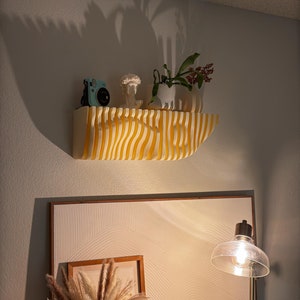 STL FILE: Elegant Wavy Floating Shelf – 3D Printed Decor in Neutral ...