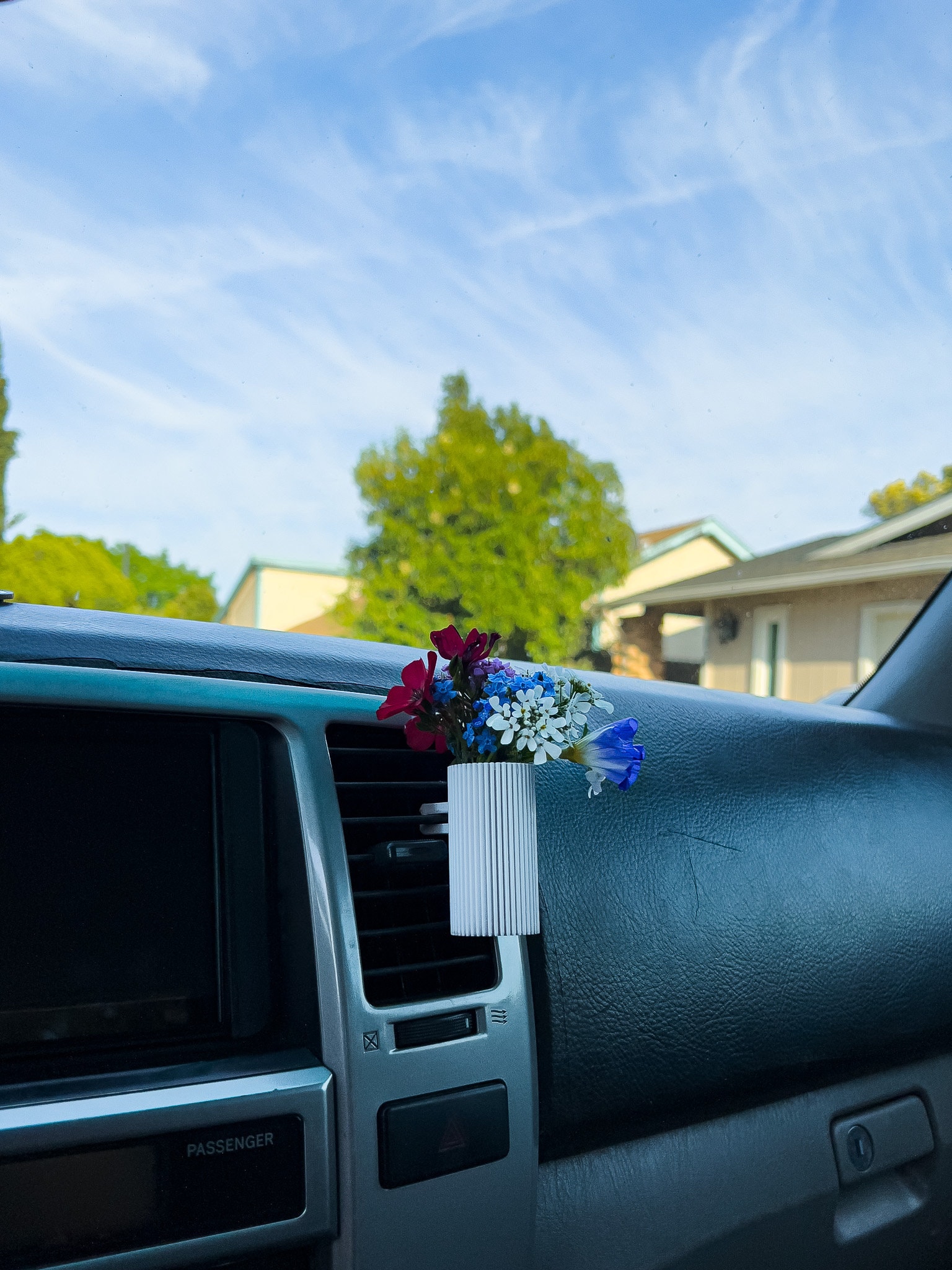 Sweetheart Car Vent Vase #2 - Mini Bouquet Vase for Car Vent - Mini ...