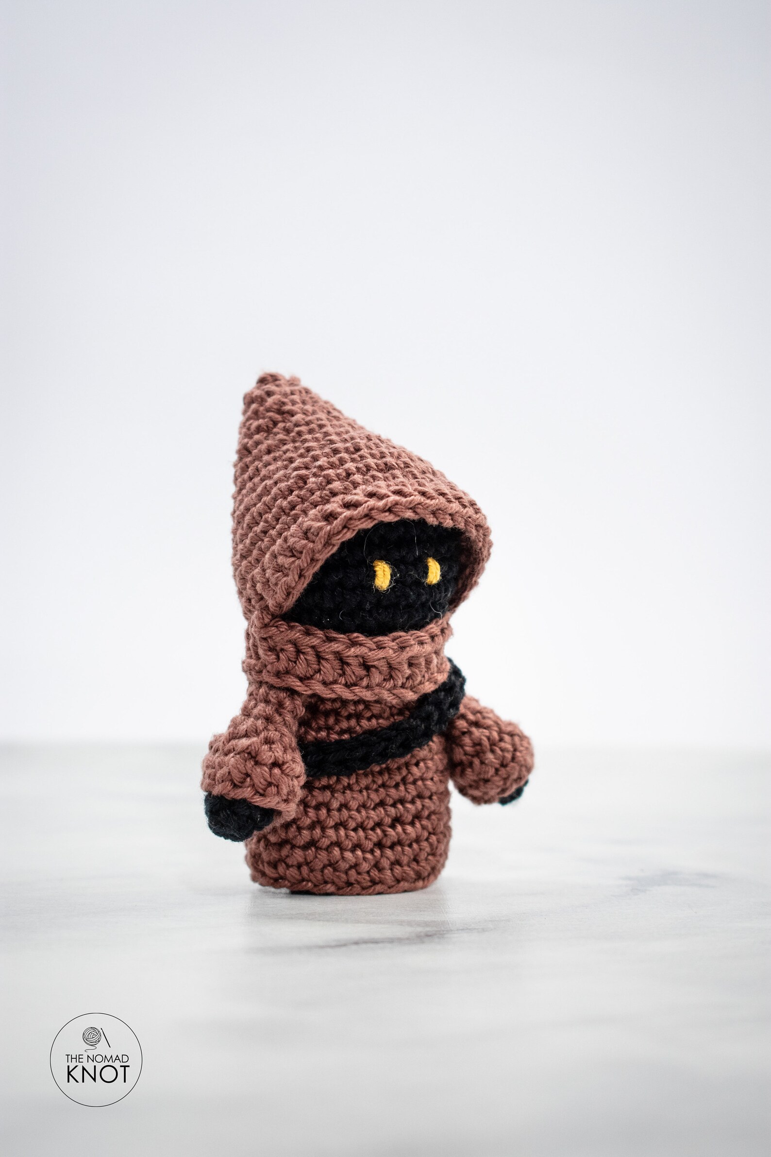 Tiny Jawa Amigurumi Pattern. Desert Scavenger Crochet Pattern. | Etsy