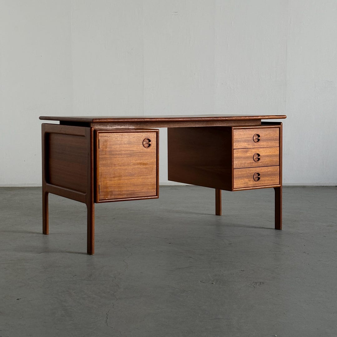 Vintage Danish Office Desk by Arne Vodder for GV Møbler in Teak, Mid ...