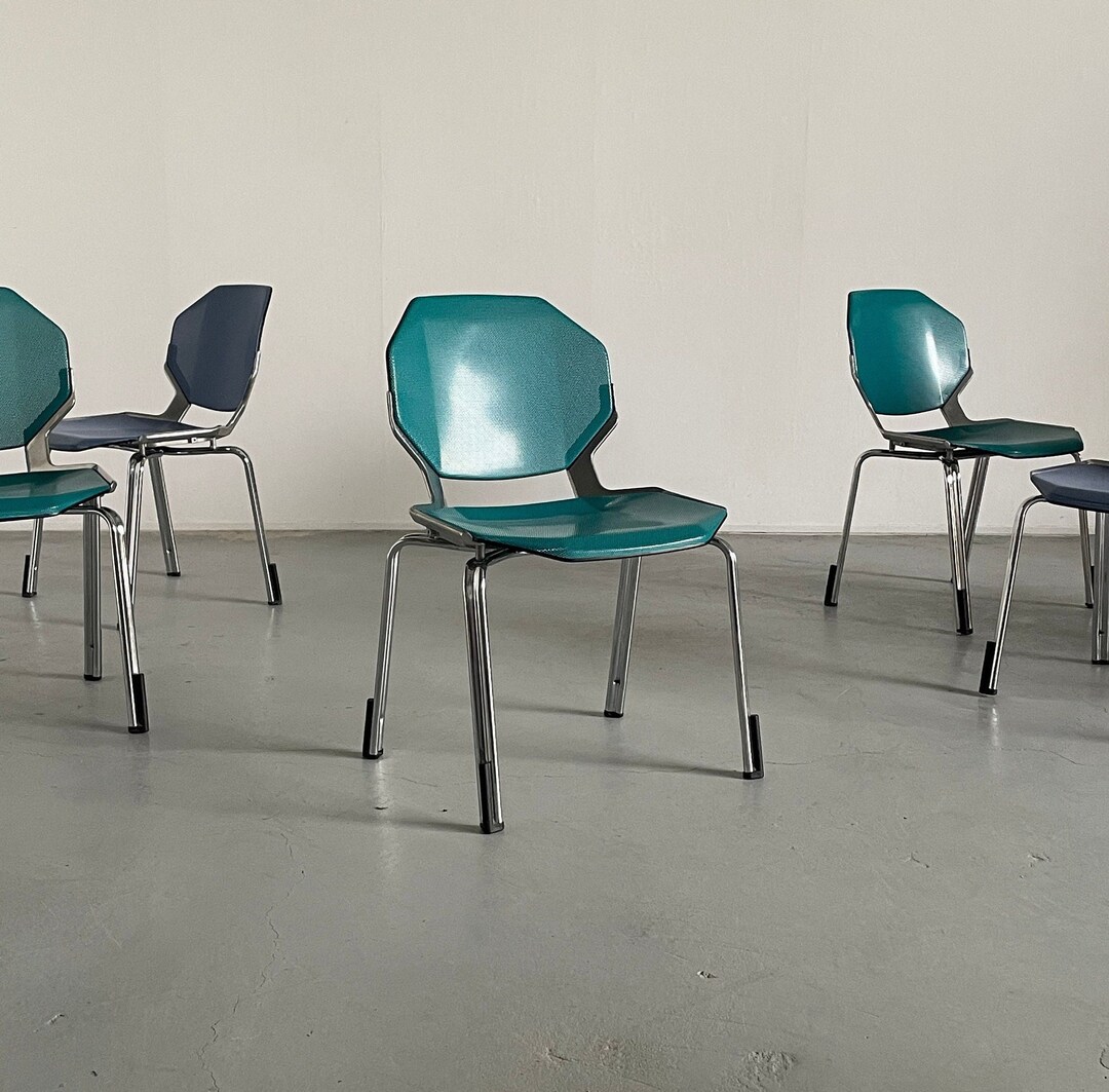 Space Age Futuristic Octagonal Metal Stackable Dining Chairs or Visitor ...