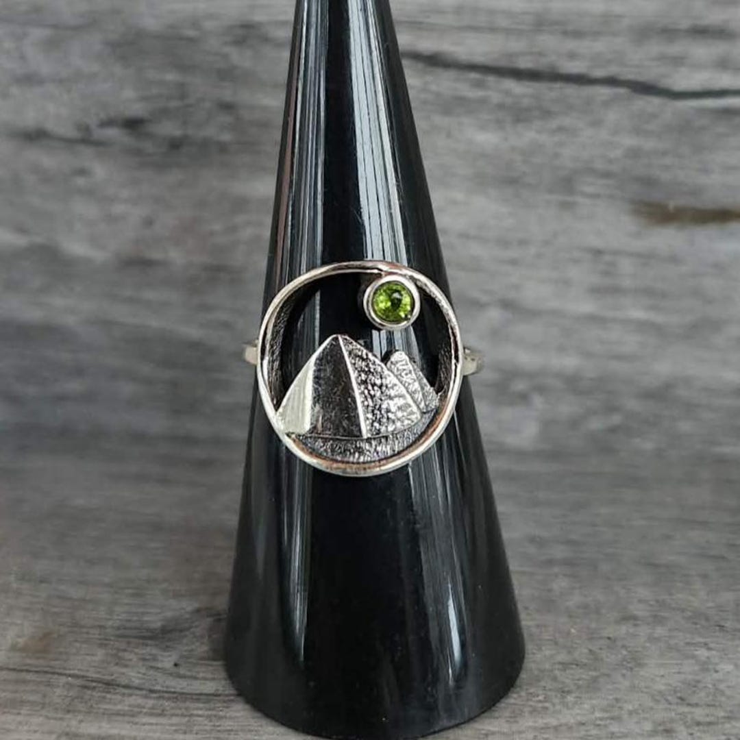 Genuine Peridot Circular Mountain Scene Statement Ring Set in 925 ...