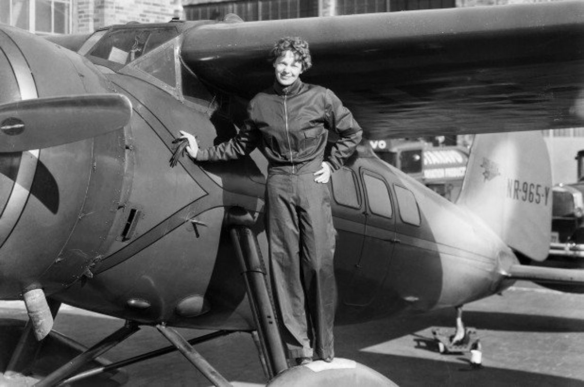 Amelia Earhart Coloring Page - Home School History Lesson - Social ...