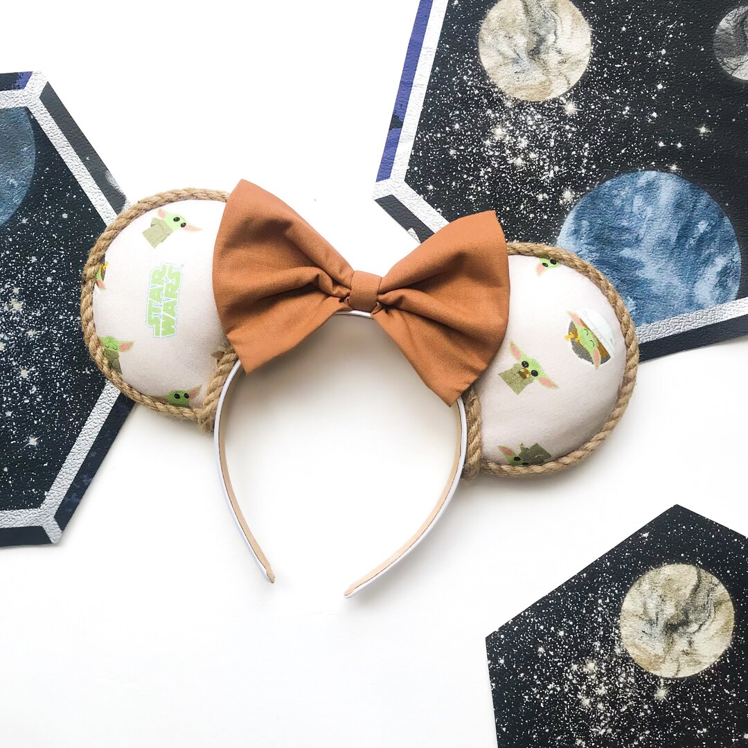 Baby Yoda / Grogu Disney Inspired Minnie Mouse Ears - Etsy