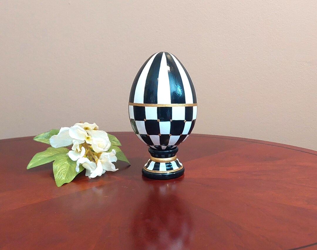 Hand-painted Black & White Large Easter Egg With Stand – Decorative ...
