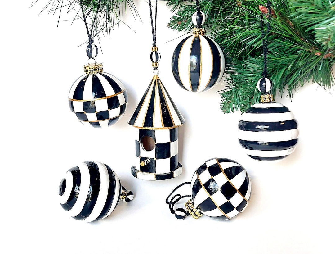 Checkered Ornaments Black and White Baubles Striped Christmas Balls ...