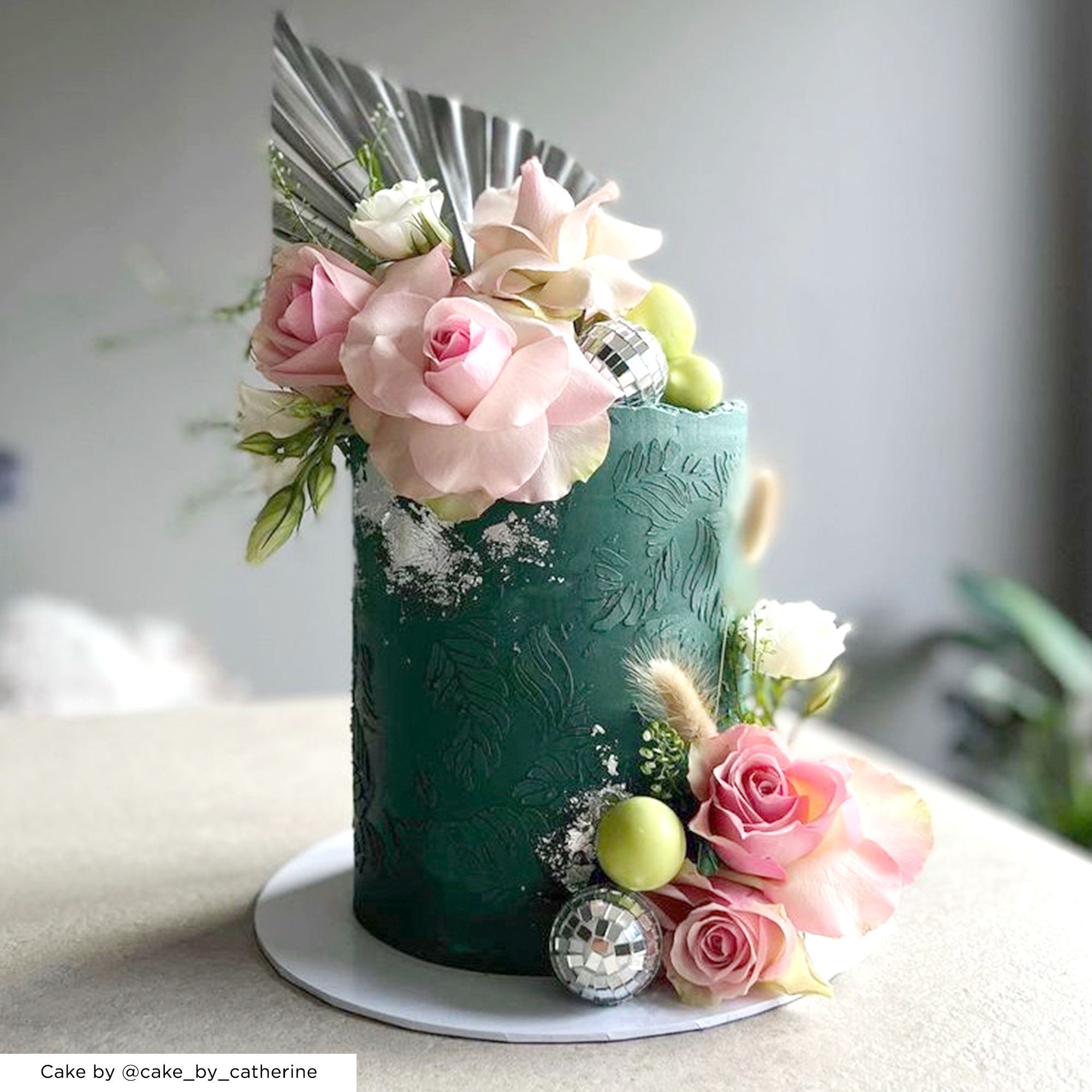 Cake Stencil MERIDA Falling Leaves Pattern - Etsy