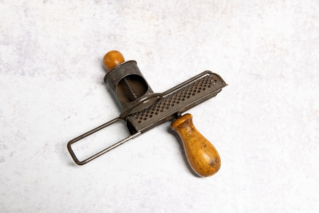 Antique Primitive Kitchen Tool the Edgar Tin Nutmeg Spice Hand Grinder ...